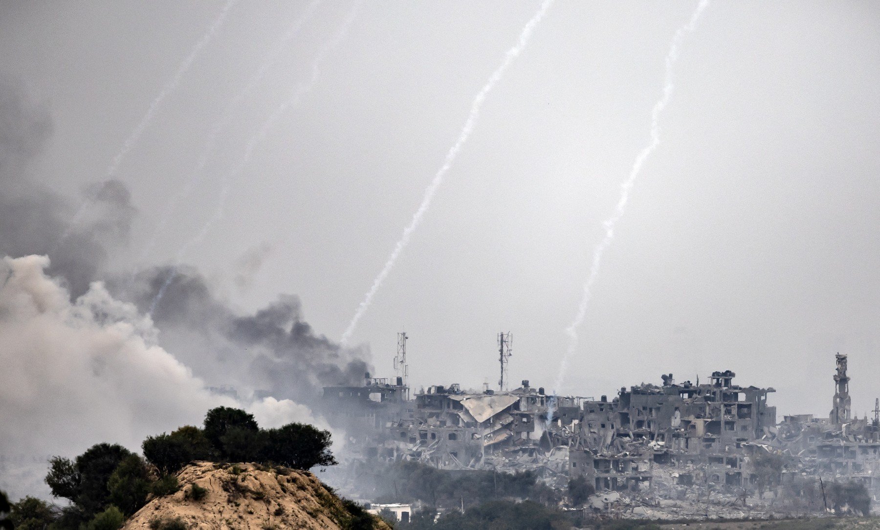 LIVE VIDEO Război în Israel: Armata israeliană lovește ținte în Siria ...